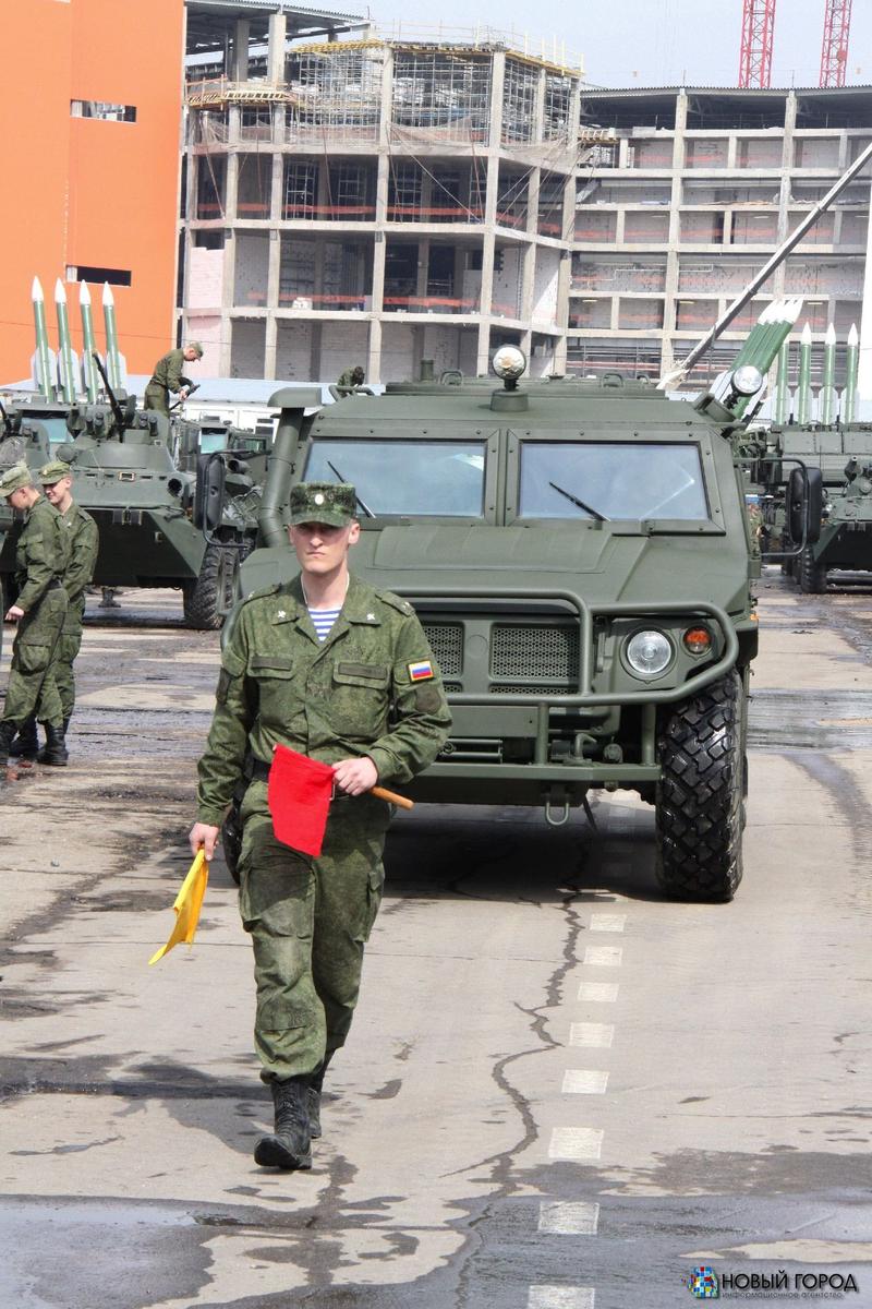 Техника на Ходынке и перегон техники в Москву - ЯПлакалъ